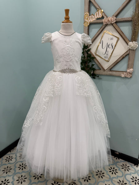 Piccolo Bacio Exclusive Lace and Silk Couture Gown Victoria – Sara's ...